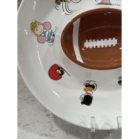 Peanuts Football Snoopy | Dining | Football Chip Dip Snoopy Charlie ...